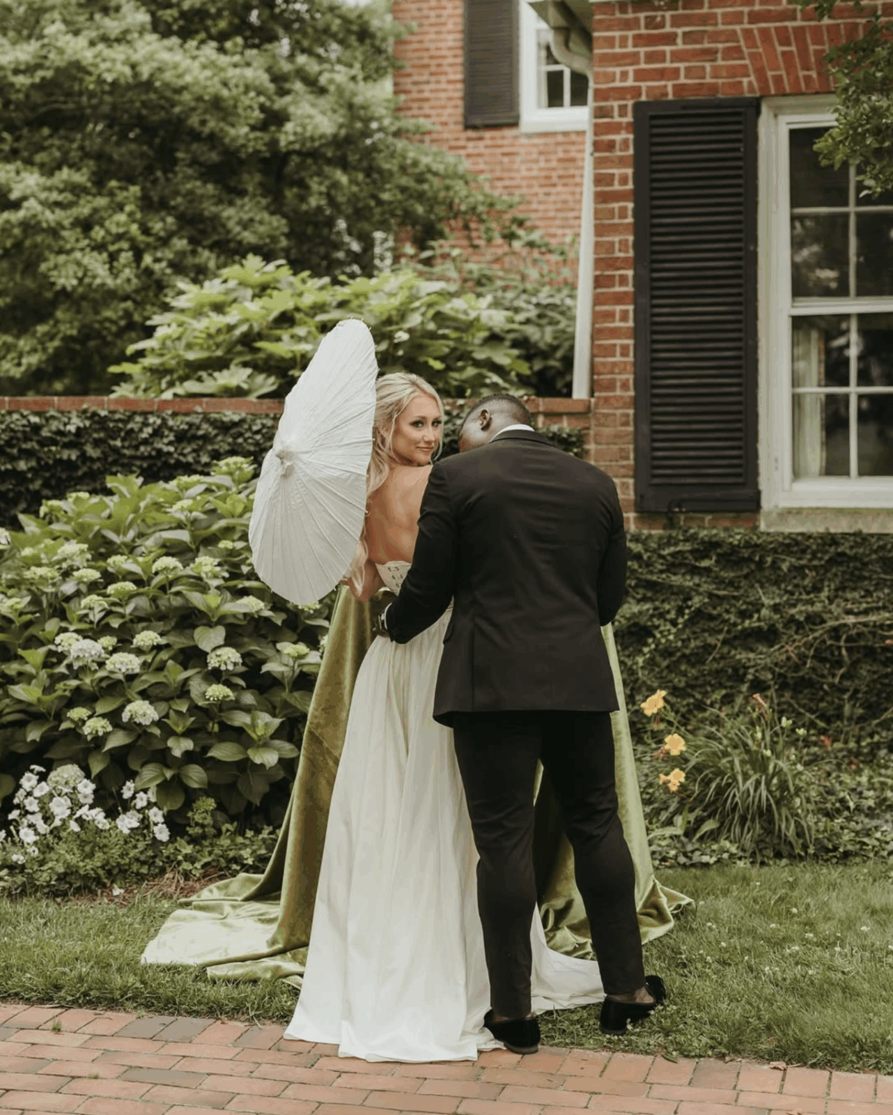 A Brittland Estates Wedding Filled with Italian-Inspired Charm ...